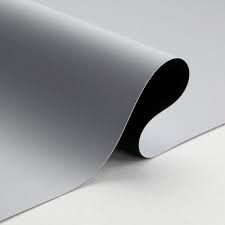 5 Best Fabrics for Projector Screens
